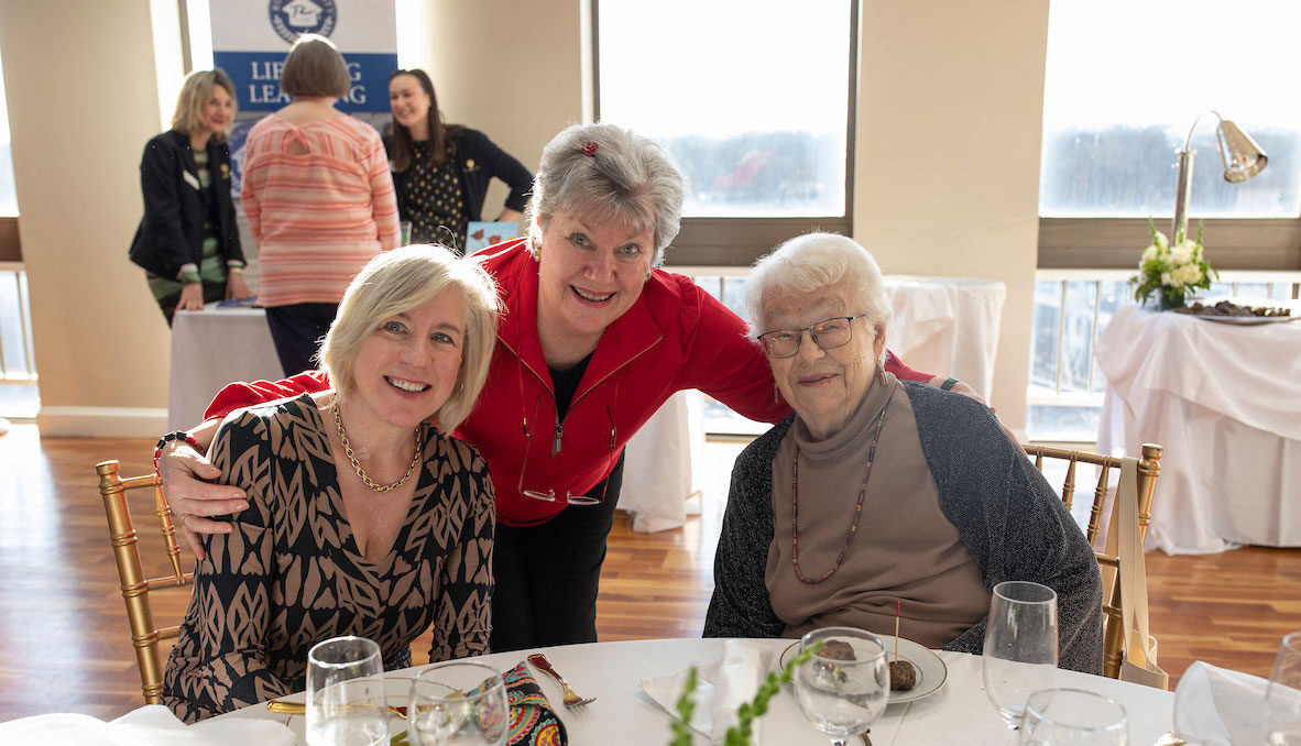 View Community Photo Gallery | Cogir of Alexandria Fillmore